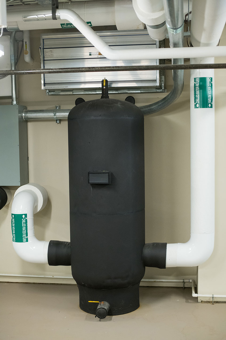 30 Community Dr - Data Center | HVAC | New England Air Systems